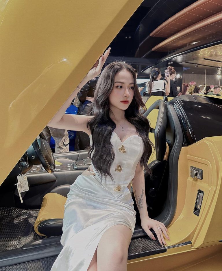 Lan Leii – Leii Navie: Gái Xinh Tiktok Với Vẻ Đẹp Cá Tính Và Phong Cách Độc Đáo - DopaGirls.Com ...