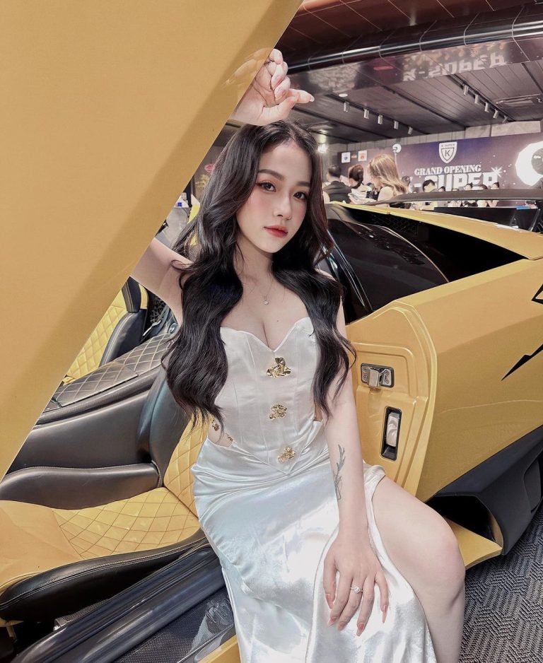 Lan Leii – Leii Navie: Gái Xinh Tiktok Với Vẻ Đẹp Cá Tính Và Phong Cách Độc Đáo - DopaGirls.Com ...